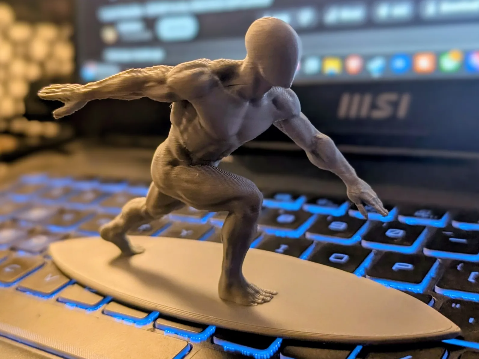 Chrome Surfer - Futuristic Decorative Figure - Deadmoon | Nexprint ...