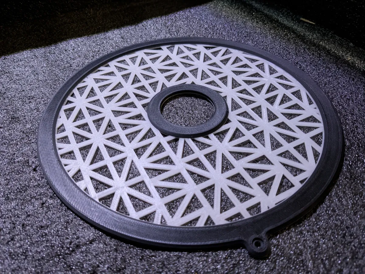 Lattice Style Centauri Carbon Spool Protector - FreshKetchup | Nexprint ...