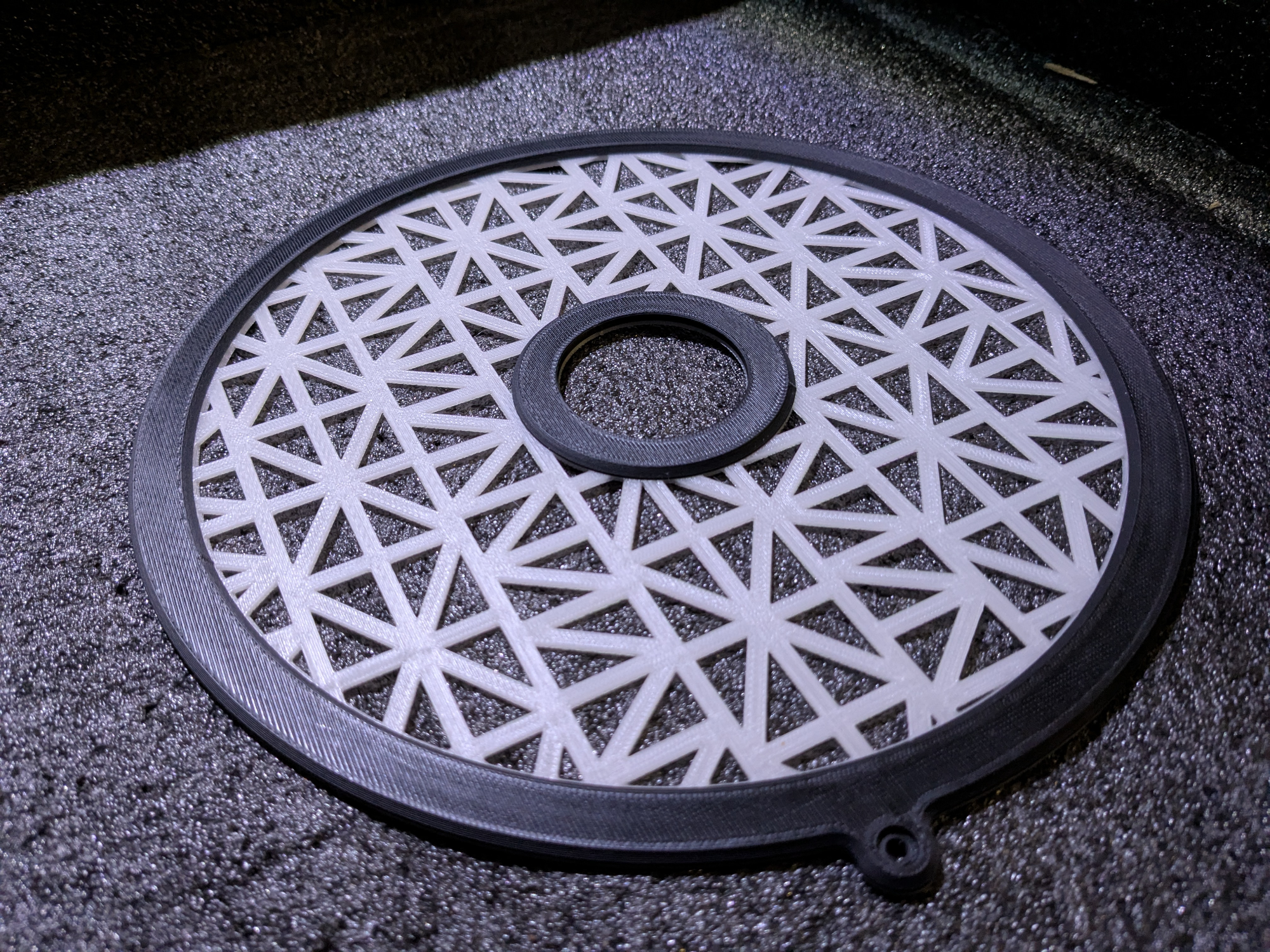 Lattice Style Centauri Carbon Spool Protector - FreshKetchup | Nexprint ...