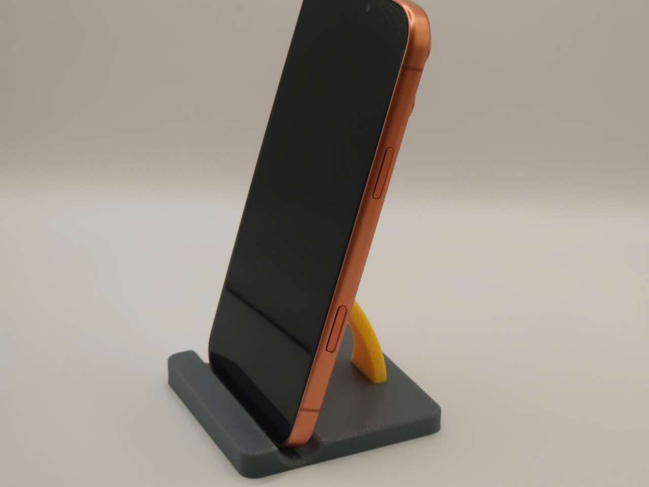Phone Holder - Dat Nguyen | Nexprint: Free 3D Model Downloads
